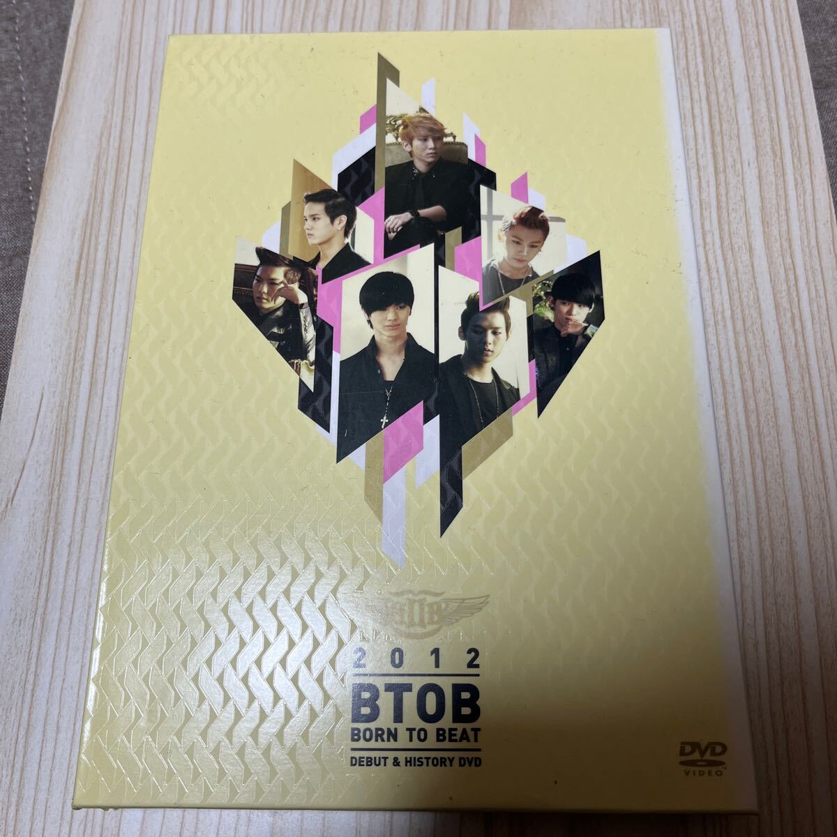 Yahoo!オークション - BTOB Born TO Beat BTOB DEBUT & HISTORY DVD ソ...