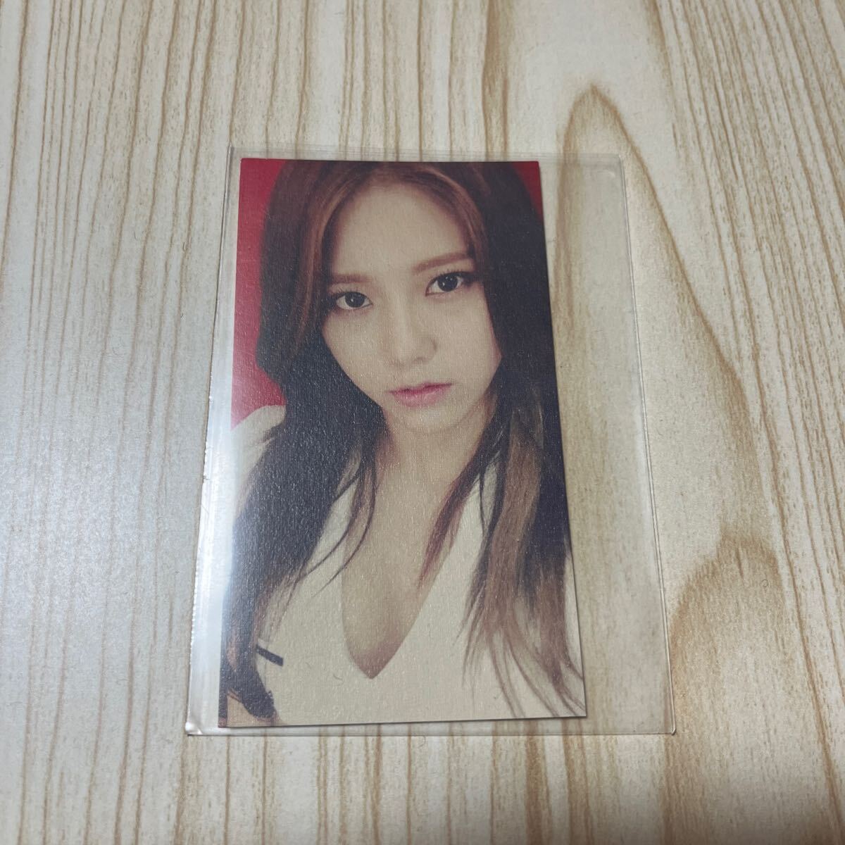 Yahoo!オークション - AOA へジョン トレカ カード CD封入