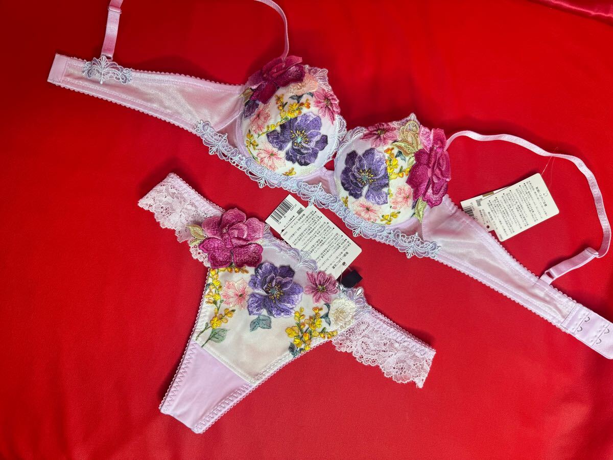 Yahoo!オークション - サルート 93グループ セックスアンドザシティ C6...