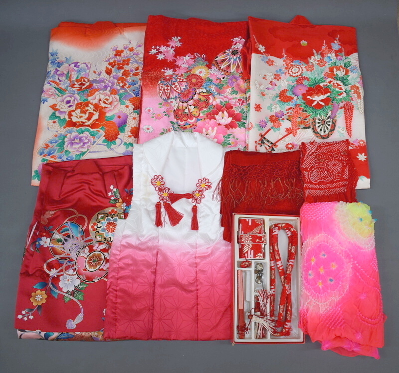 Yahoo!オークション - 【凛々】29P 中古品 正絹 他 女児 着物 小物など...