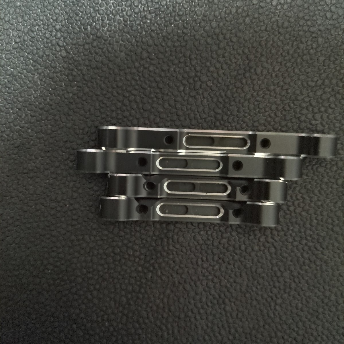 Yahoo!オークション - ヨコモ YD2 RD アルミ アジャスタブル サスマウ...