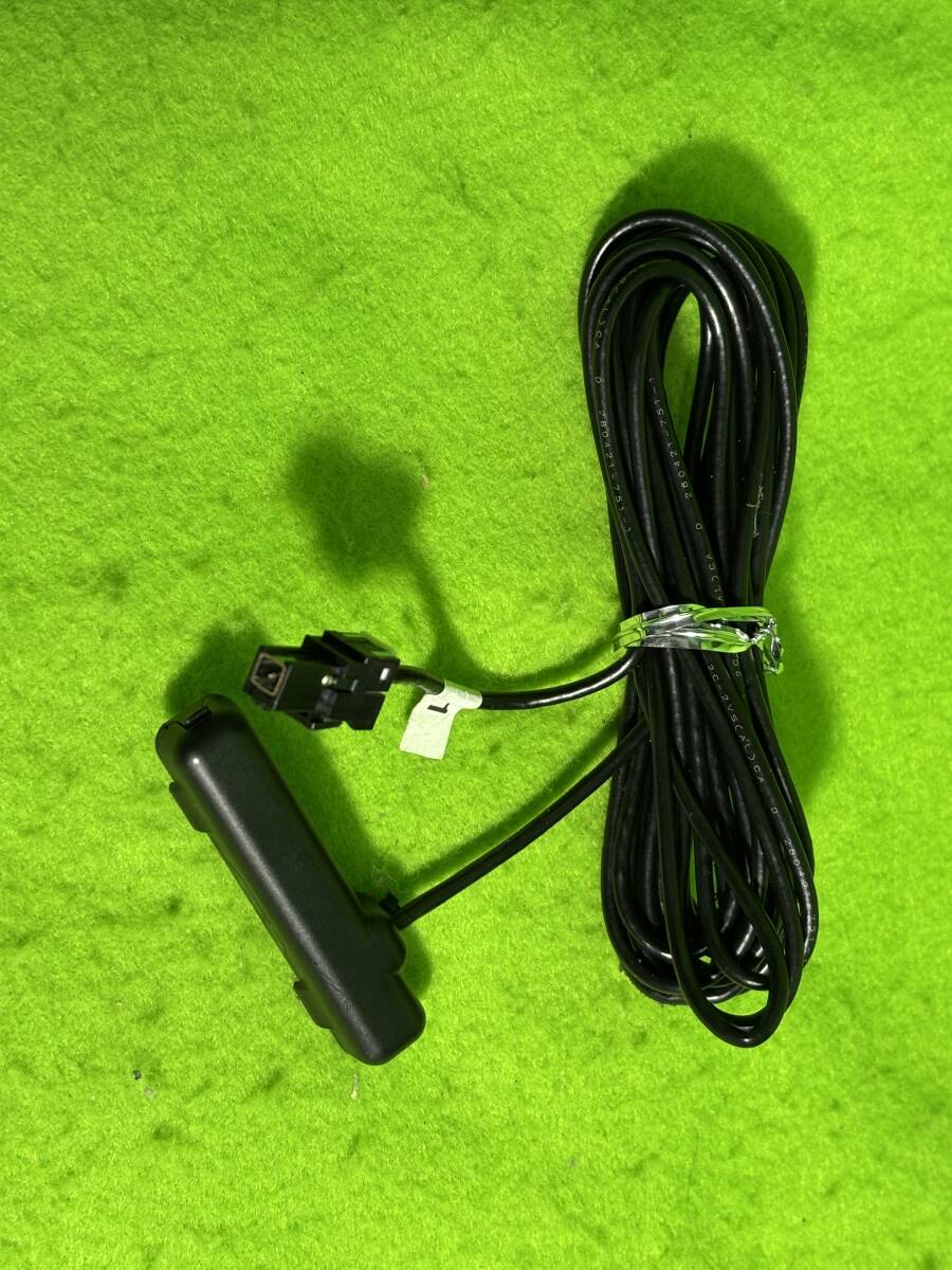 Yahoo!オークション - 送料無料 トヨタ純正ナビ用 GPS+VR1 一体型GPSア...