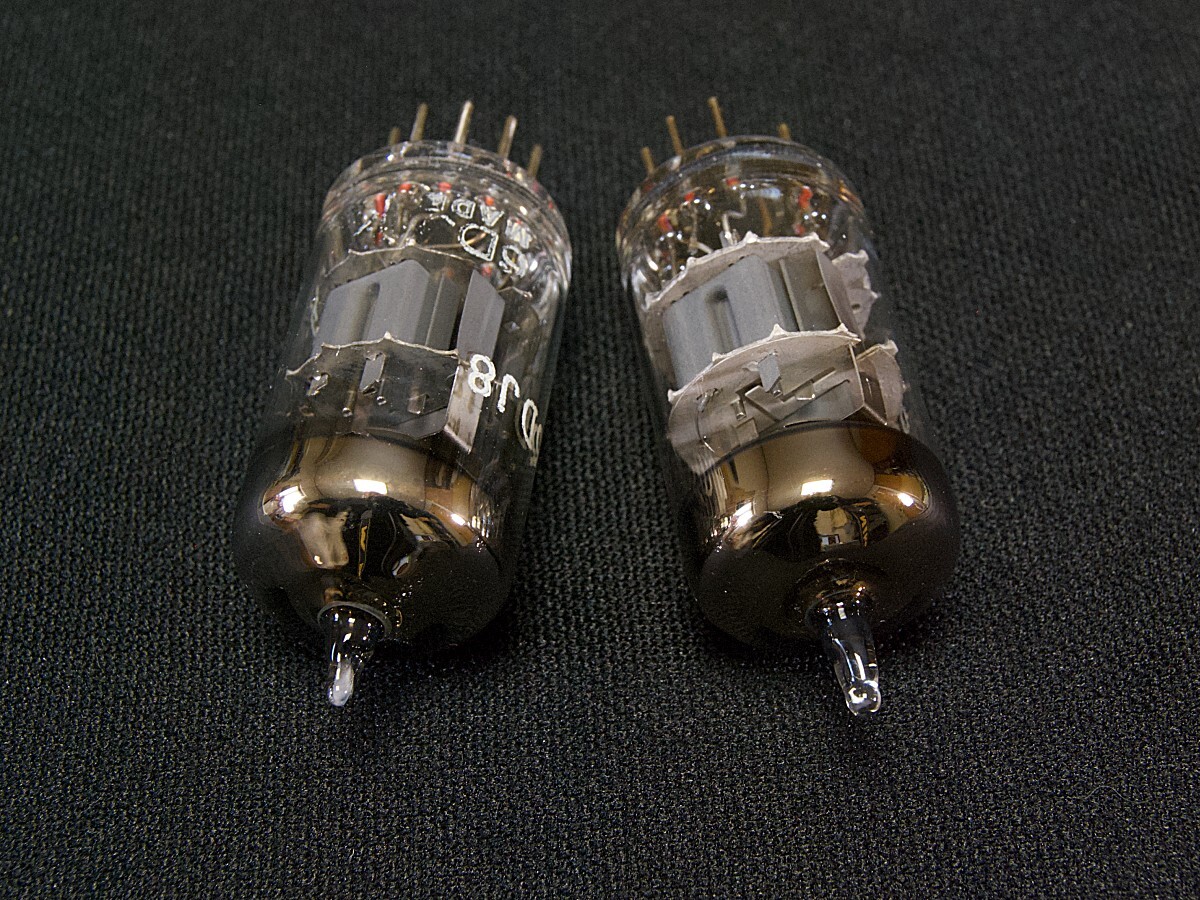 Yahoo!オークション - Brimar ECC88/6DJ8 NOS品ペア #3078 英ブリマー...