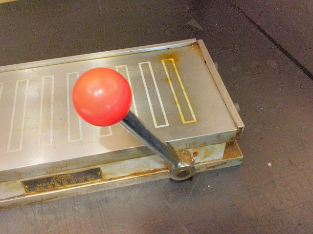 Yahoo!オークション - 【A-2096】高橋製作所 マグネットチャック 280×...