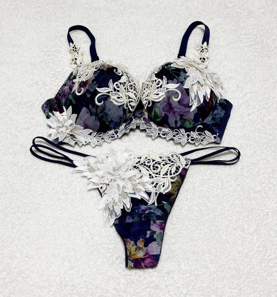 Yahoo!オークション - 補正下着 サルート アールデコ F75/ソングLサイ...