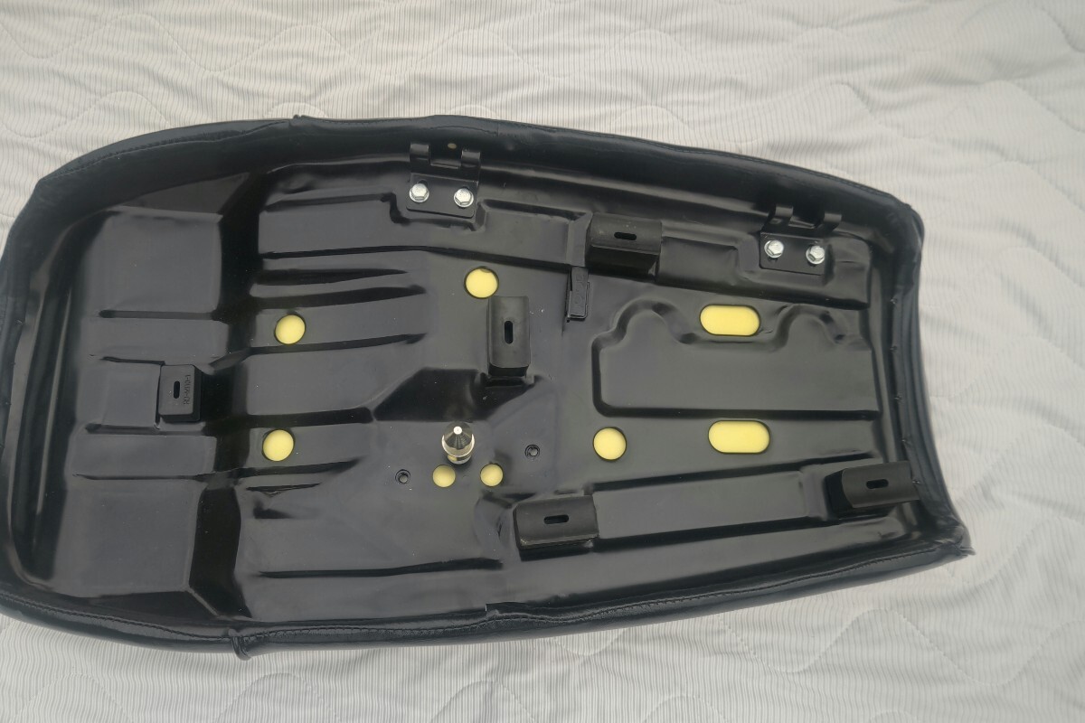 Yahoo!オークション - Z1Z2 鞍シート