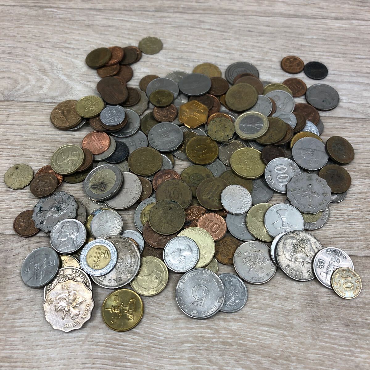 Yahoo!オークション - S3P まとめ 世界 外国 通貨 紙幣 硬貨 古銭 コイ...