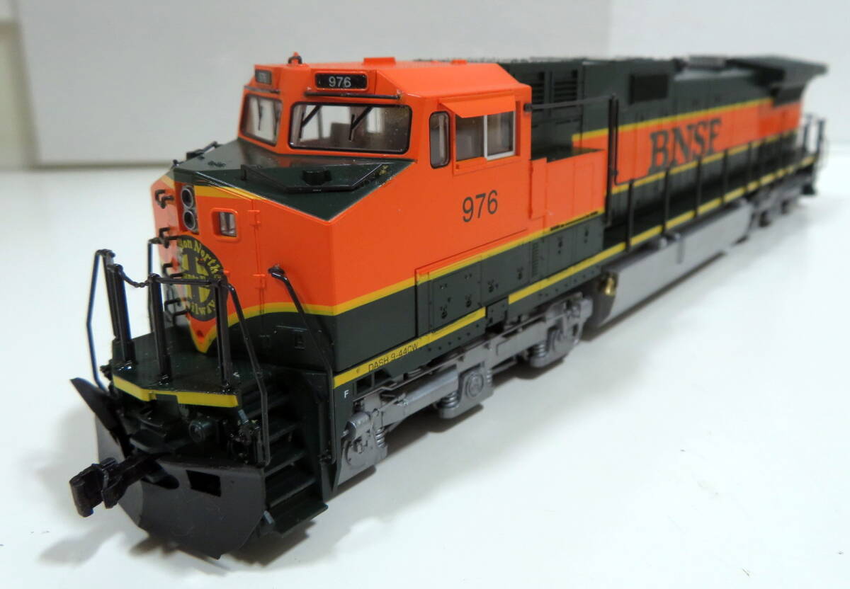 KATO HO GE C44-9W DASH 9 BNSF 接着剤ハミダシ箱無現状(外国車輌)｜売買されたオークション情報、yahooの商品情報をアーカイブ公開 - オークファン（aucfan ...