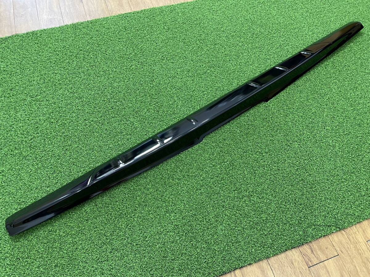 Yahoo!オークション - 三菱 新型 トライトン テール ゲート 上部 プロ...