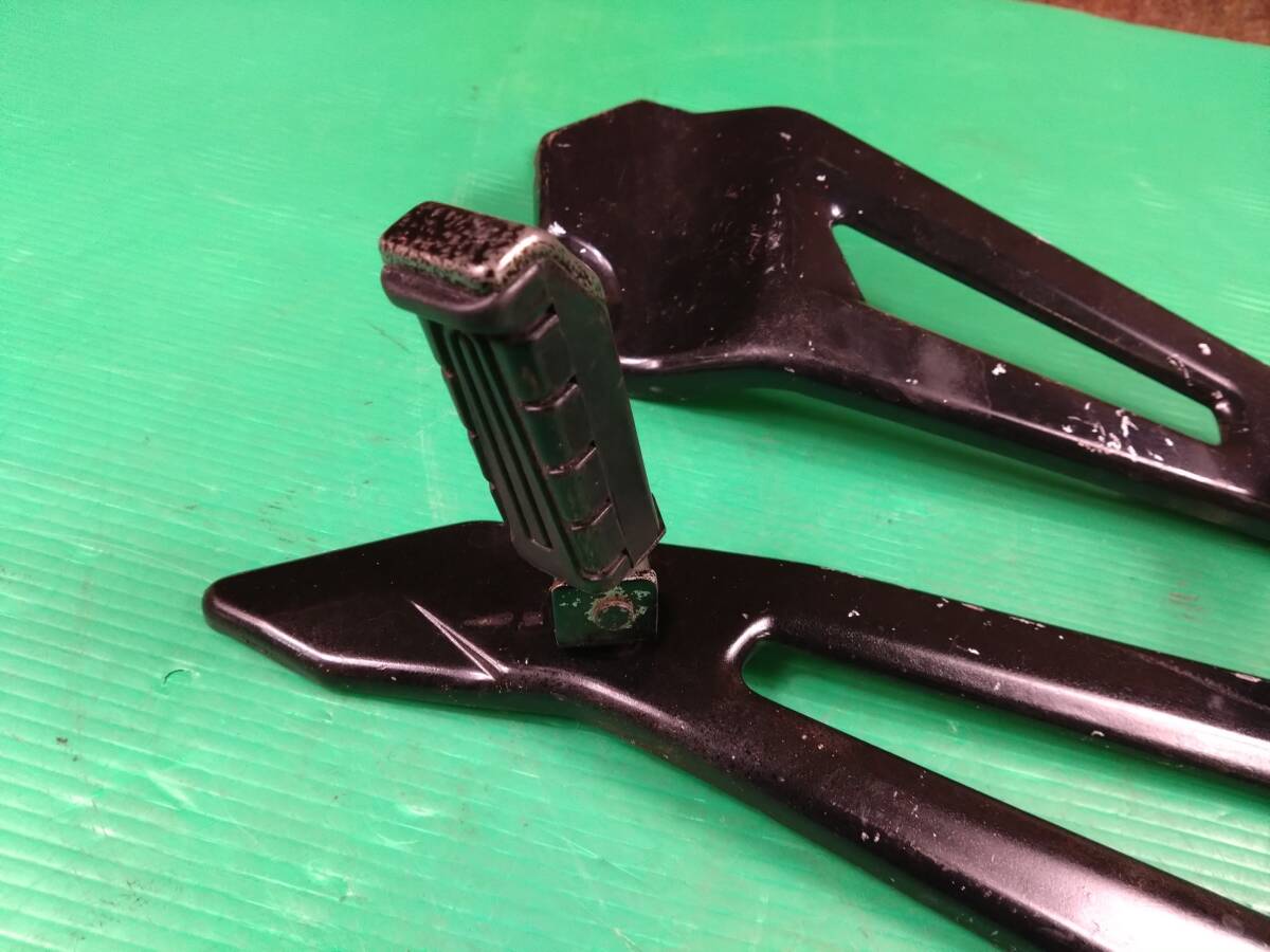 Yahoo!オークション - 100 1FC ヤマハ YBR125 タンデムステップ 左右セ...