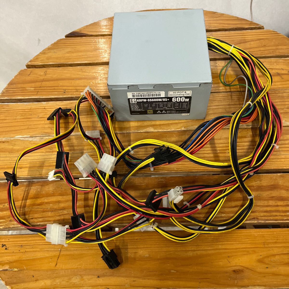 Yahoo!オークション - 玄人志向 KRPW-SS600W/85+ 600W 80PLUS BRONZE認...