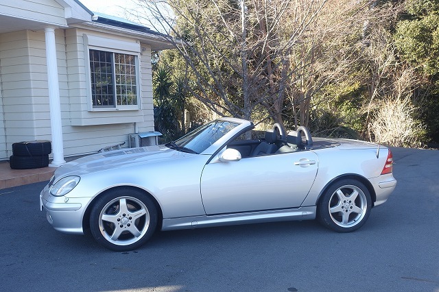 個人出品 メルセデスベンツ SLK R170 320 走行51500k 美車(SLK)｜売買されたオークション情報、yahooの商品情報をアーカイブ公開 - オークファン（aucfan.com）