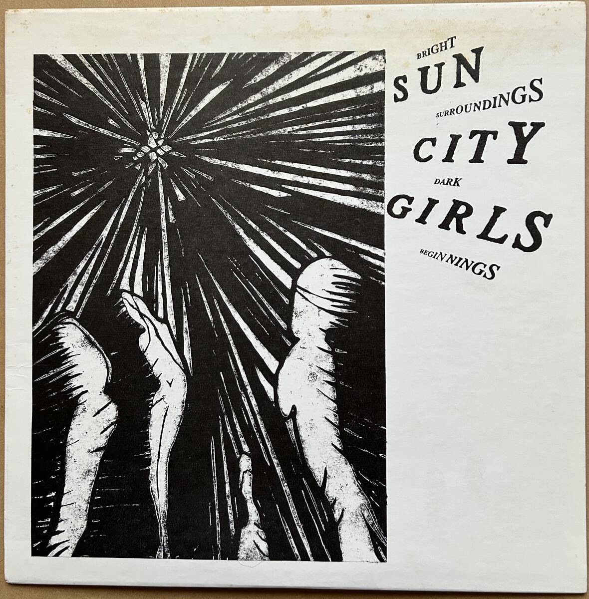 SUN CITY GIRLS / BRIGHT SURROUNDINGS DARK BEGINNINGS 5732(その他)｜売買されたオークション情報、yahooの商品情報をアーカイブ公開 ...