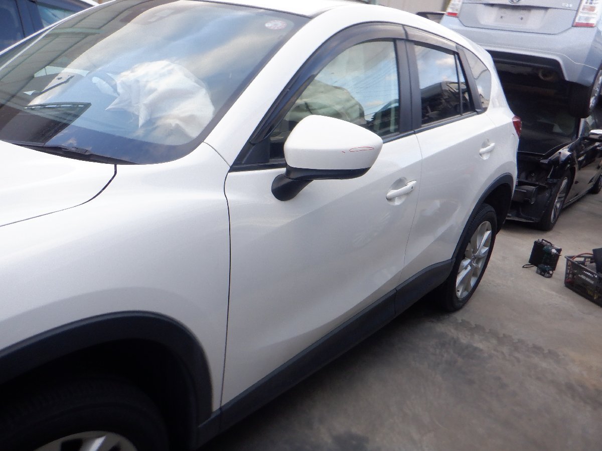 # 153311 マツダ / CX-5 / KE2FW / XD-Lパッケージ / 左前 / ドア / 34K パール MAZDA KE(サイド)｜売買されたオークション情報、yahooの商品 ...