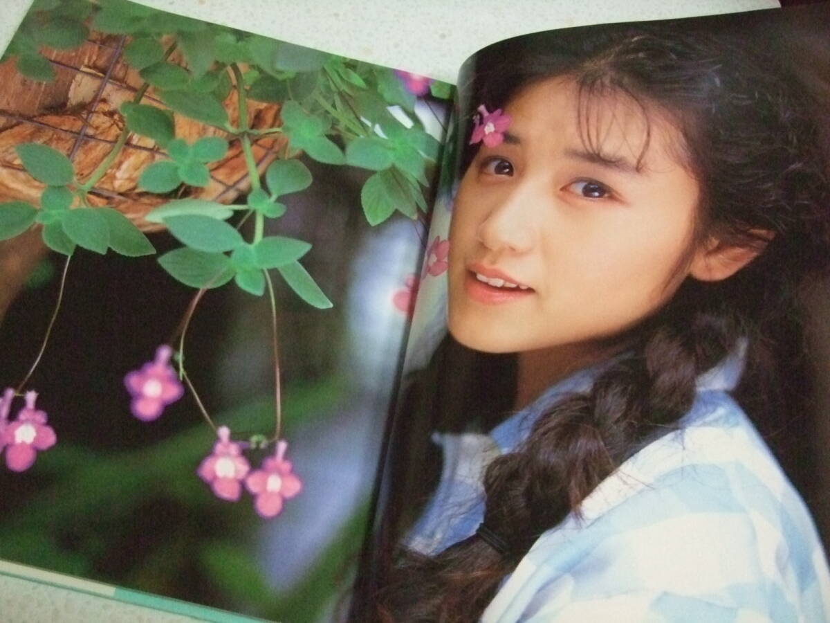 Yahoo!オークション - 【A-4絶版懐古】中嶋美智代写真集 Be Natural 19...