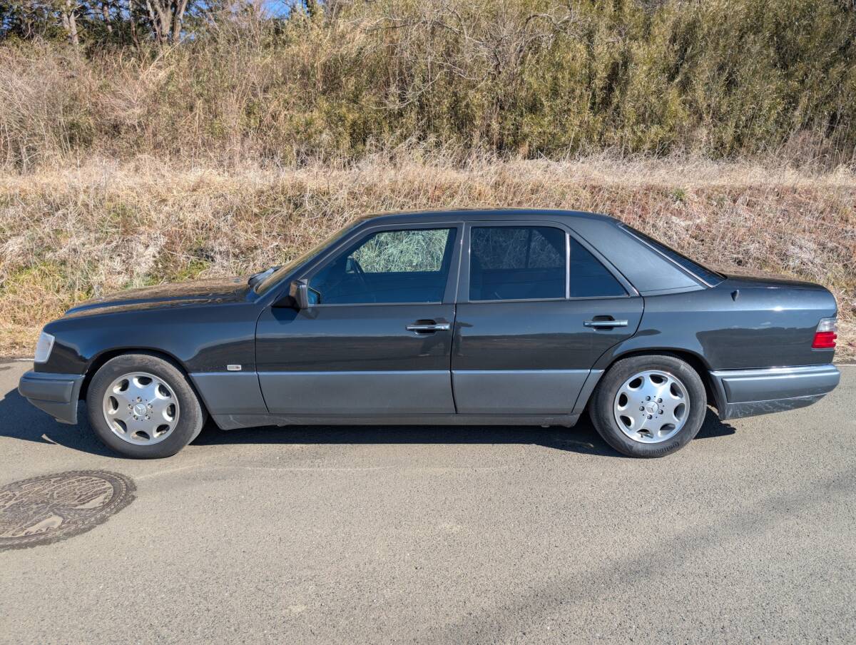 Yahoo!オークション - メルセデスベンツ W124 E320 94年式 車検7年9月 ...
