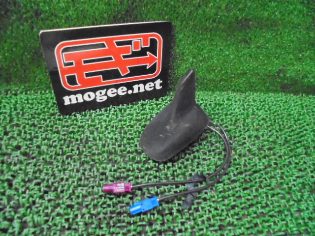 Yahoo!オークション - 9EU2546 BG横5)) アウディ A4 ABA-8KCDNF 2009年...