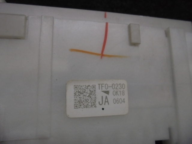 Yahoo!オークション - 9ER1176 EG2)) ホンダ フィット GE6 G 純正 室内...