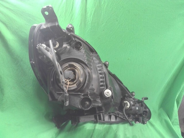 Yahoo!オークション - フィット DAA-GP1 左ヘッドランプASSY ハイブリ...