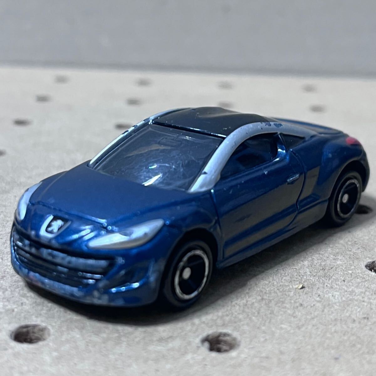 トミカ プジョーRCZ 絶版(乗用車)｜売買されたオークション情報、yahooの商品情報をアーカイブ公開 - オークファン（aucfan.com）