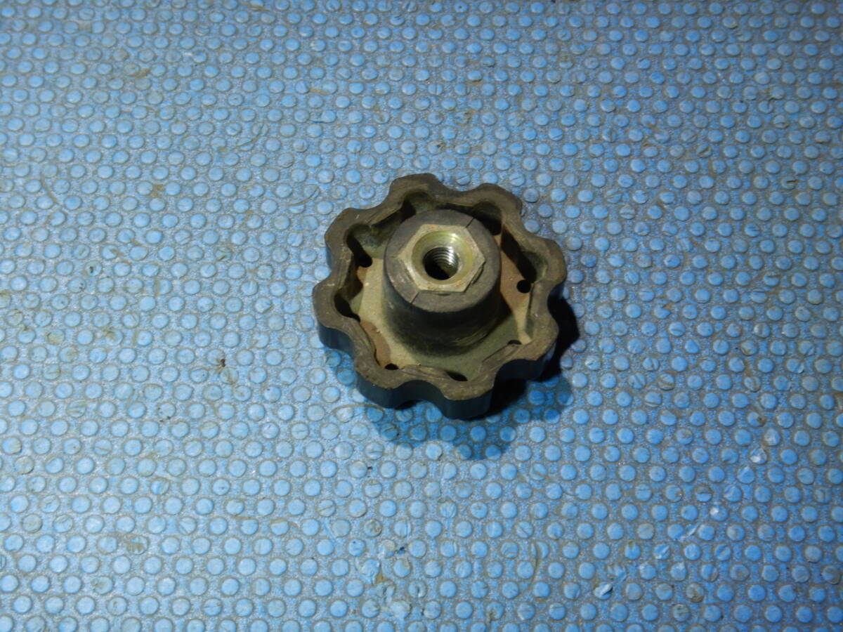 Yahoo!オークション - ポッケ 4U1 シート固定ブラケット 固定ノブ