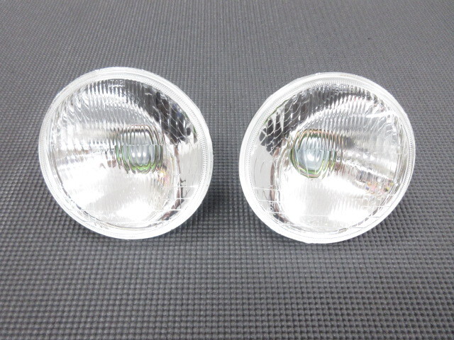 Yahoo!オークション - 新品 丸型4灯式 H4 セミシールド ヘッドライト ...