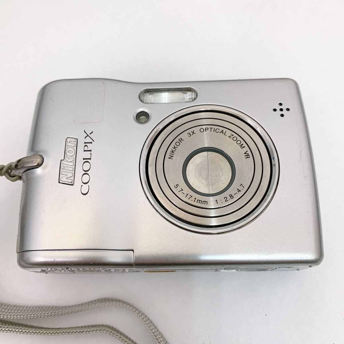 12SD075 Nikon COOLPIX L12 デジカメラ 現状品 動作未確認(ニコン)｜売買されたオークション情報、yahooの商品情報をアーカイブ公開 - オークファン（aucfan.com）