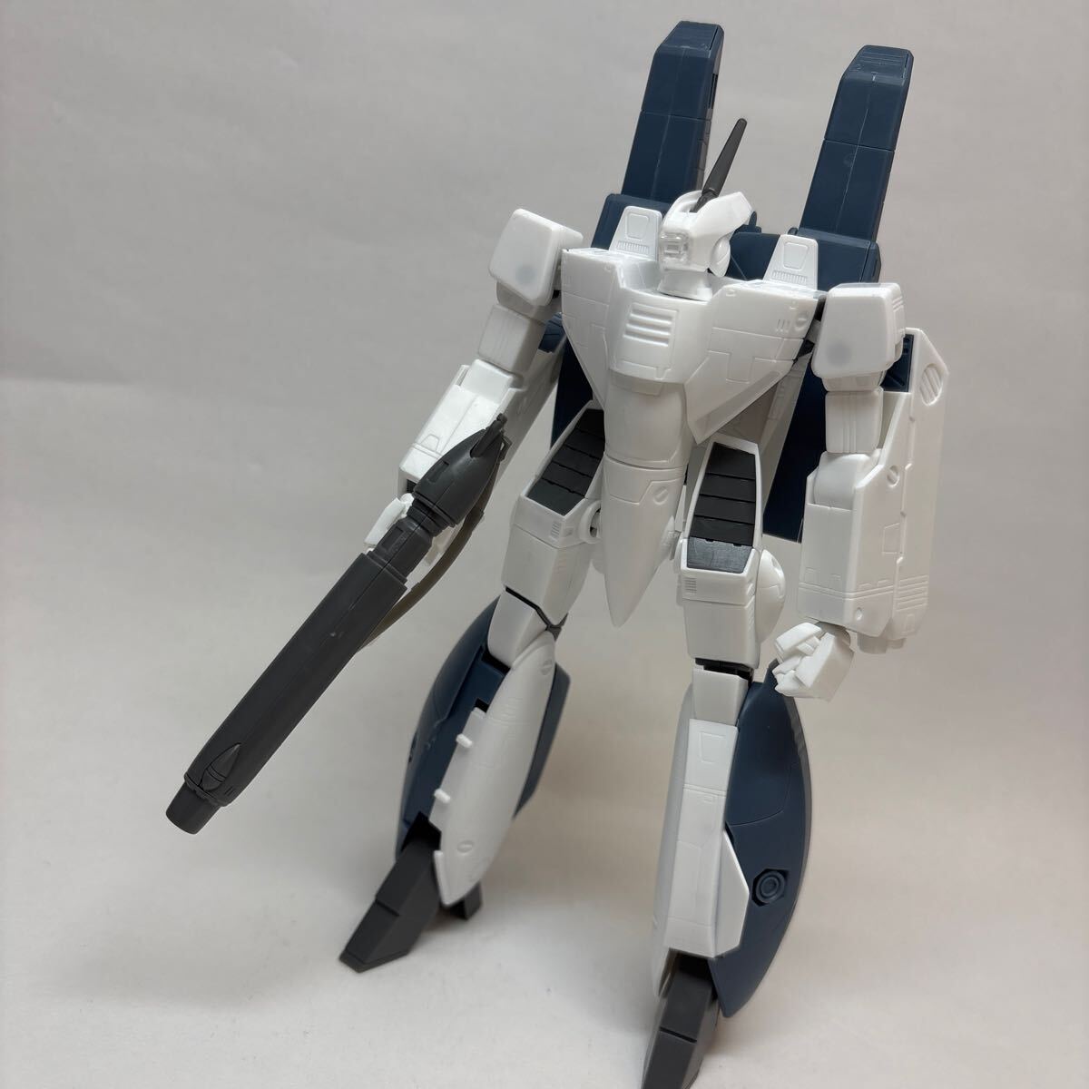 Yahoo!オークション - 1/100 VF-1S/A スーパーバルキリー バトロイド ...