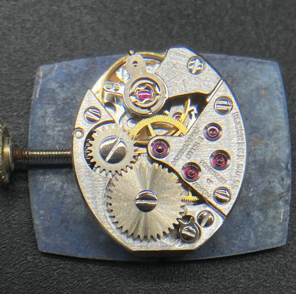 BUCHERER 17石 稼働品 1950/60年代 PLAQUE OR G 10M 金メッキ スイス製 ブッフェラー スクエア 手巻き アンティーク 当時物 1977(アナログ（手巻き ...