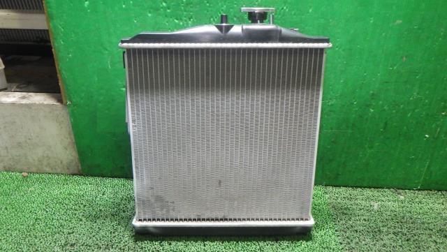 Yahoo!オークション - ライフ GF-JB2 ラジエータ 19010-PFB-003 中古