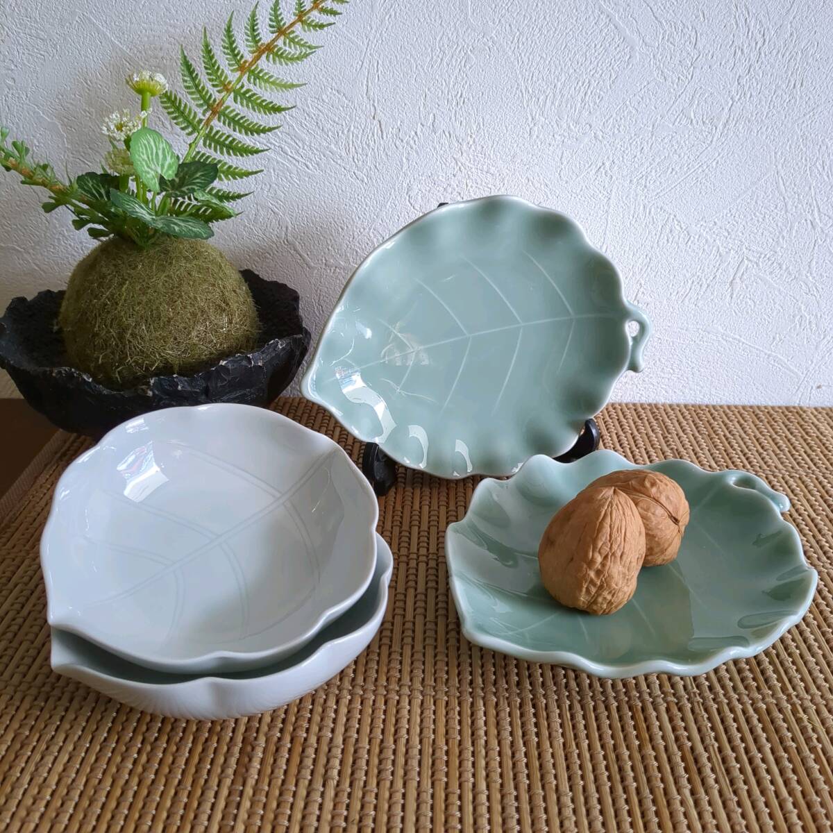 wasabi a074 鍋島焼/たち吉 青磁葉型皿2種4枚セット(幅16 wasabi a074 鍋島焼/たち吉 青磁葉型皿2種4枚セット(幅16