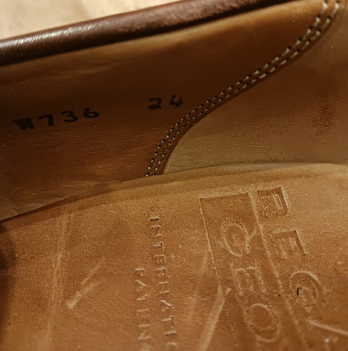 Yahoo!オークション - リーガル GEOX コインローファー W736 ダークブ...