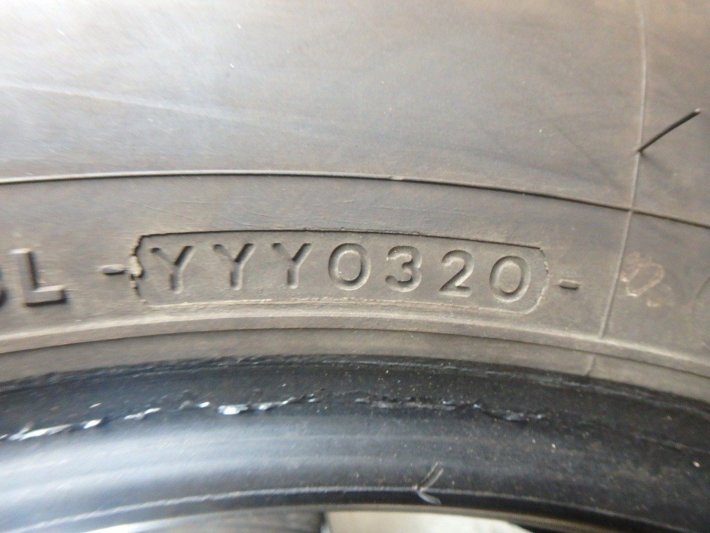 Yahoo!オークション - B485 バリ溝 送料無料【205/70R16 111/109】ヨコ...