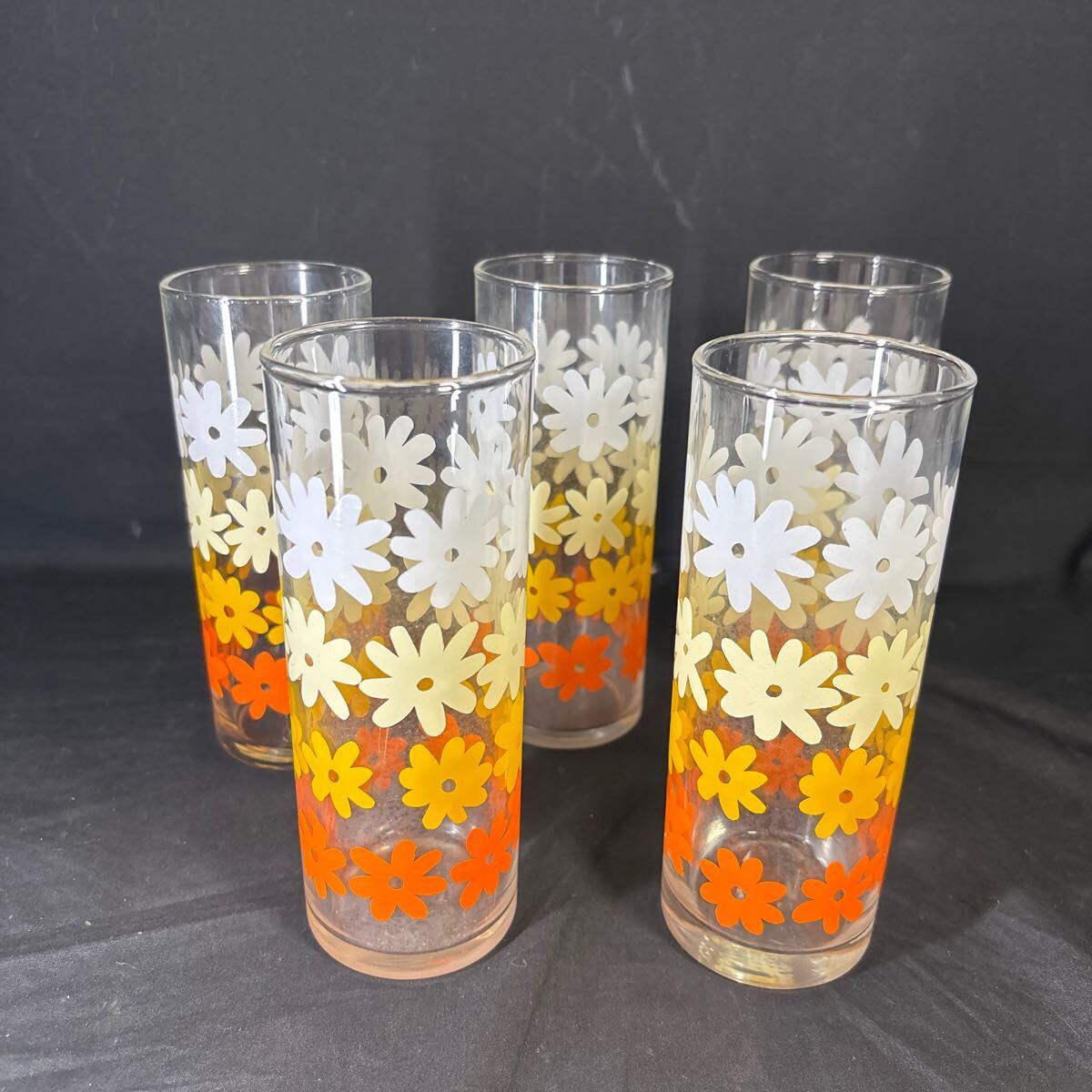 Yahoo!オークション - H045 レトロポップ グラス 5客セット 当時物 花...