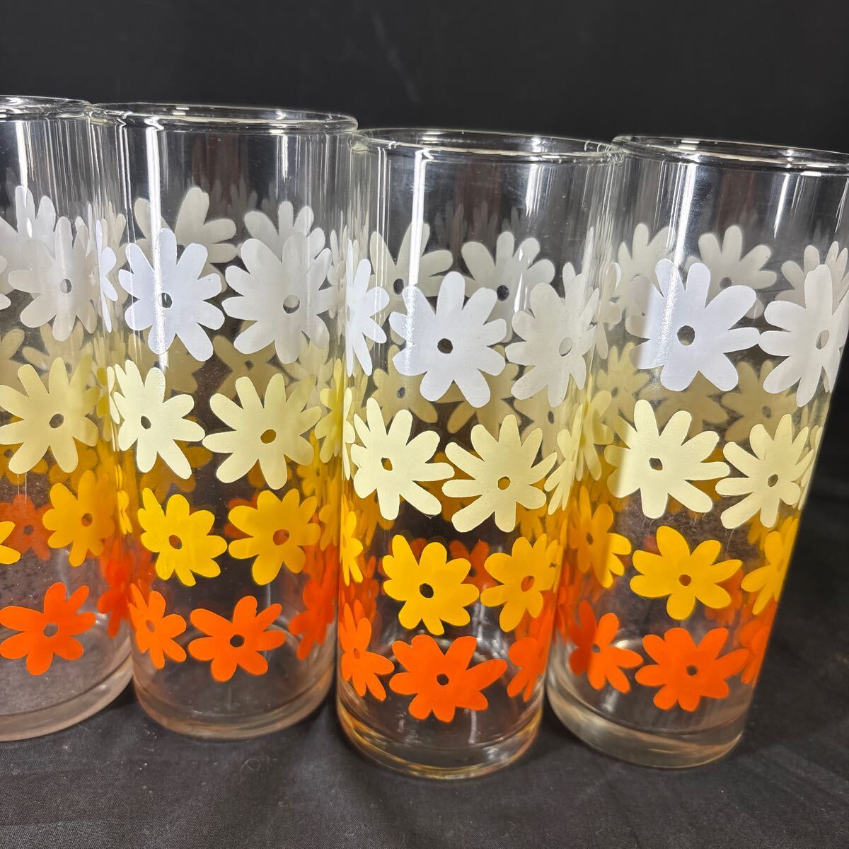 Yahoo!オークション - H045 レトロポップ グラス 5客セット 当時物 花...