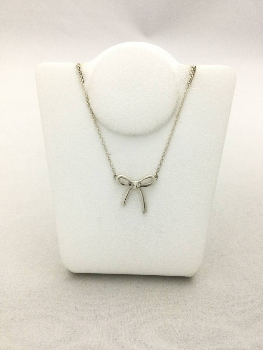 TIFFANY&Co. ティファニー ボウ リボン ネックレス シルバー アクセサリー 925 B397839(その他)｜売買されたオークション情報、yahooの商品情報をアーカイブ公開 ...