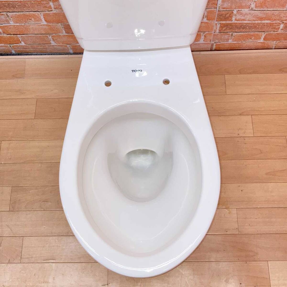 Yahoo!オークション - 【美品】TOTO トイレ 洋式便器 (床下排水) 「C77...