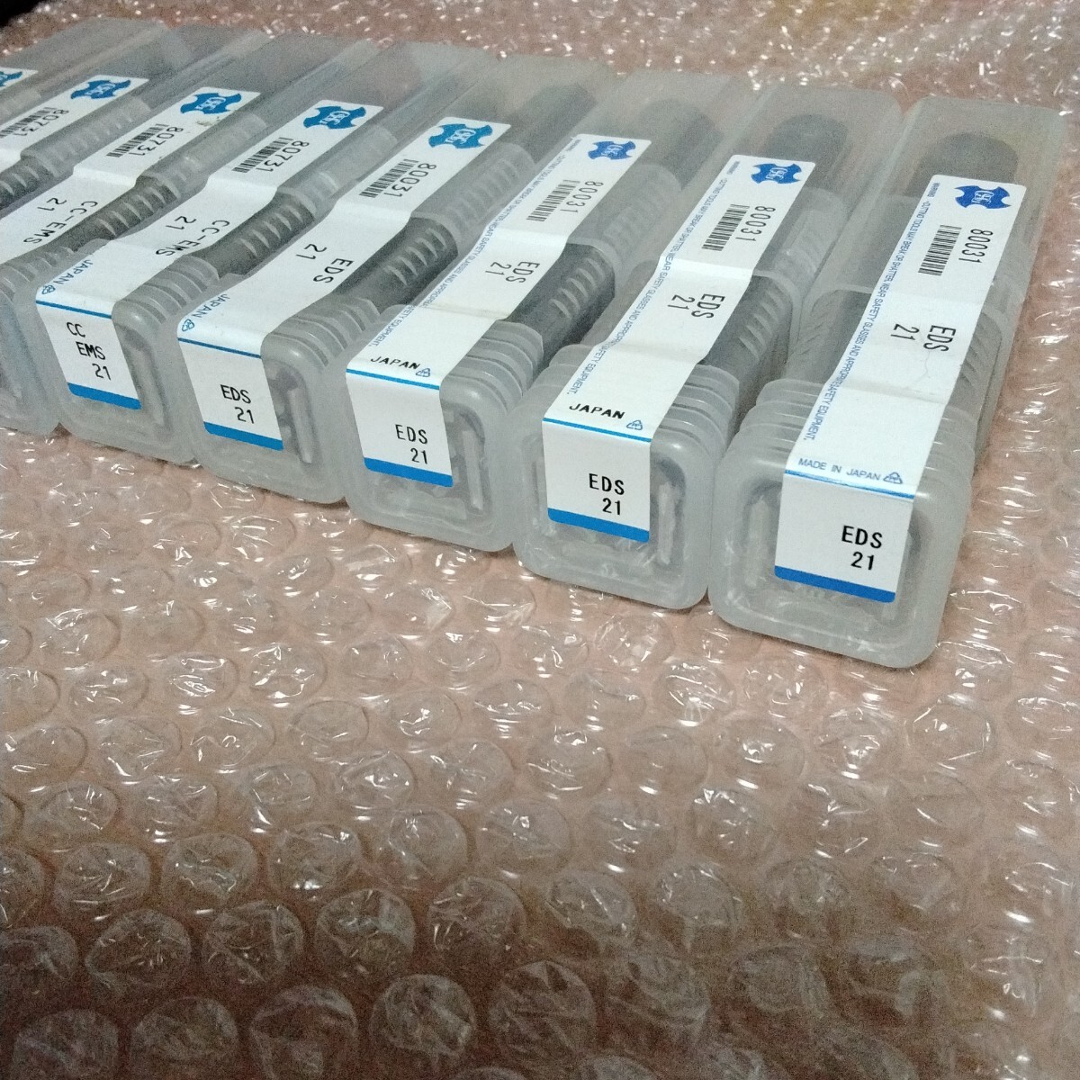 Yahoo!オークション - OSG 8本 Φ20 セット エンドミル オーエスジー ...