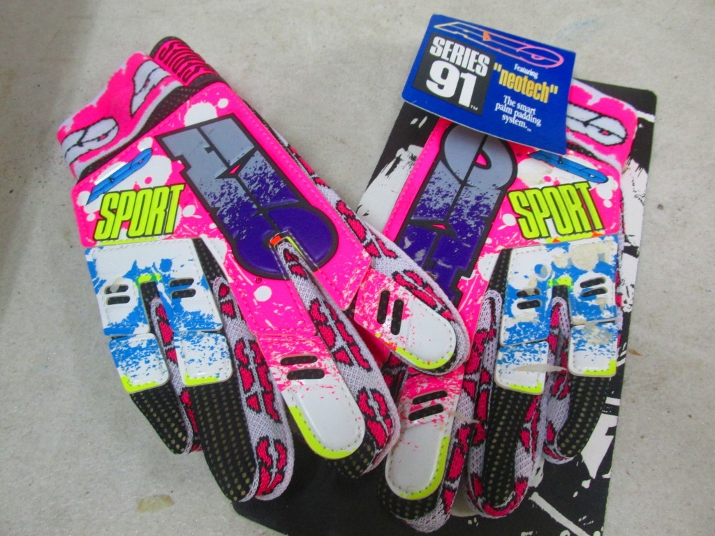 Yahoo!オークション - ε【新品】axo アクソー SERIES91 neotech グロ...