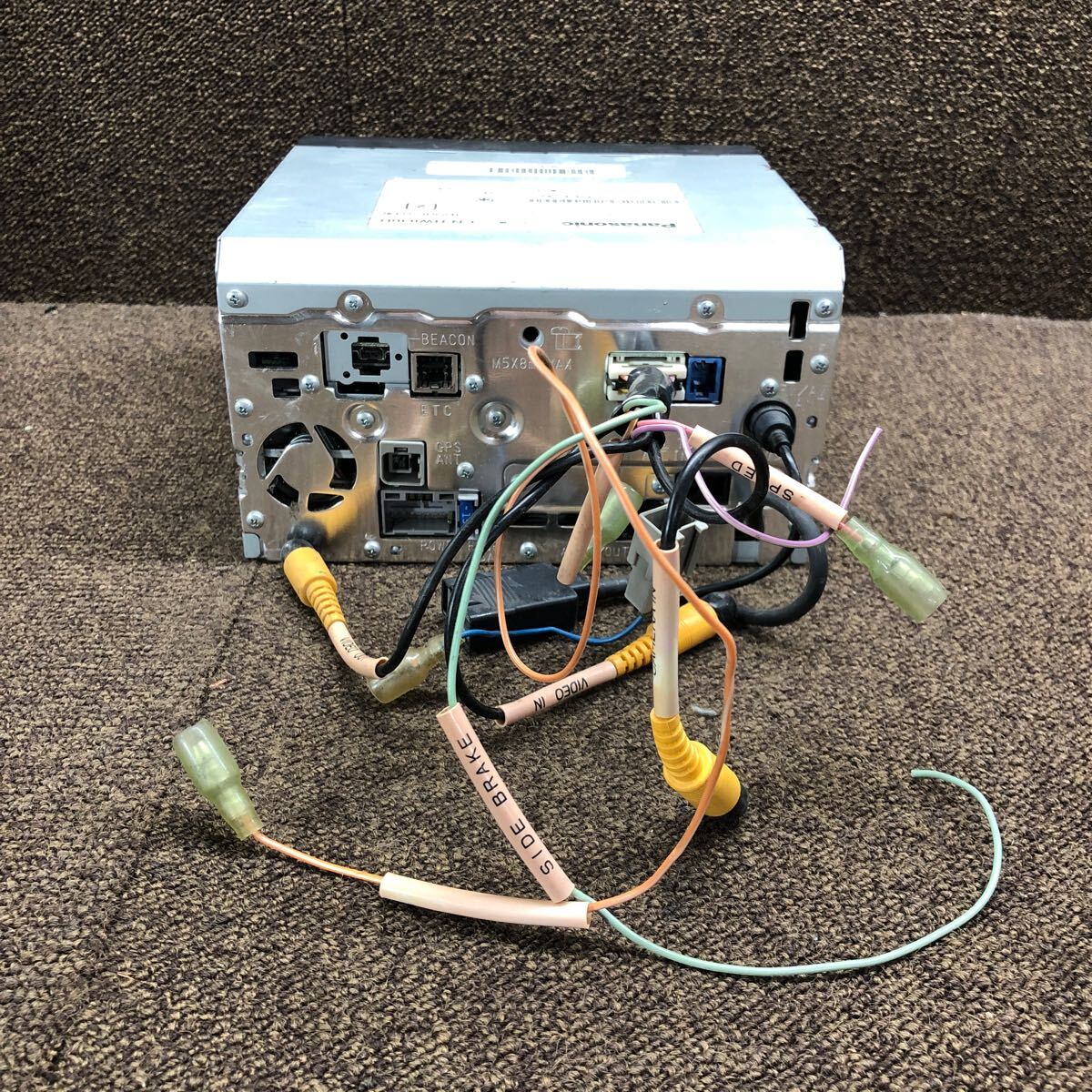 Yahoo!オークション - AV1-203 激安 カーナビ Panasonic Strada CN-HW8...