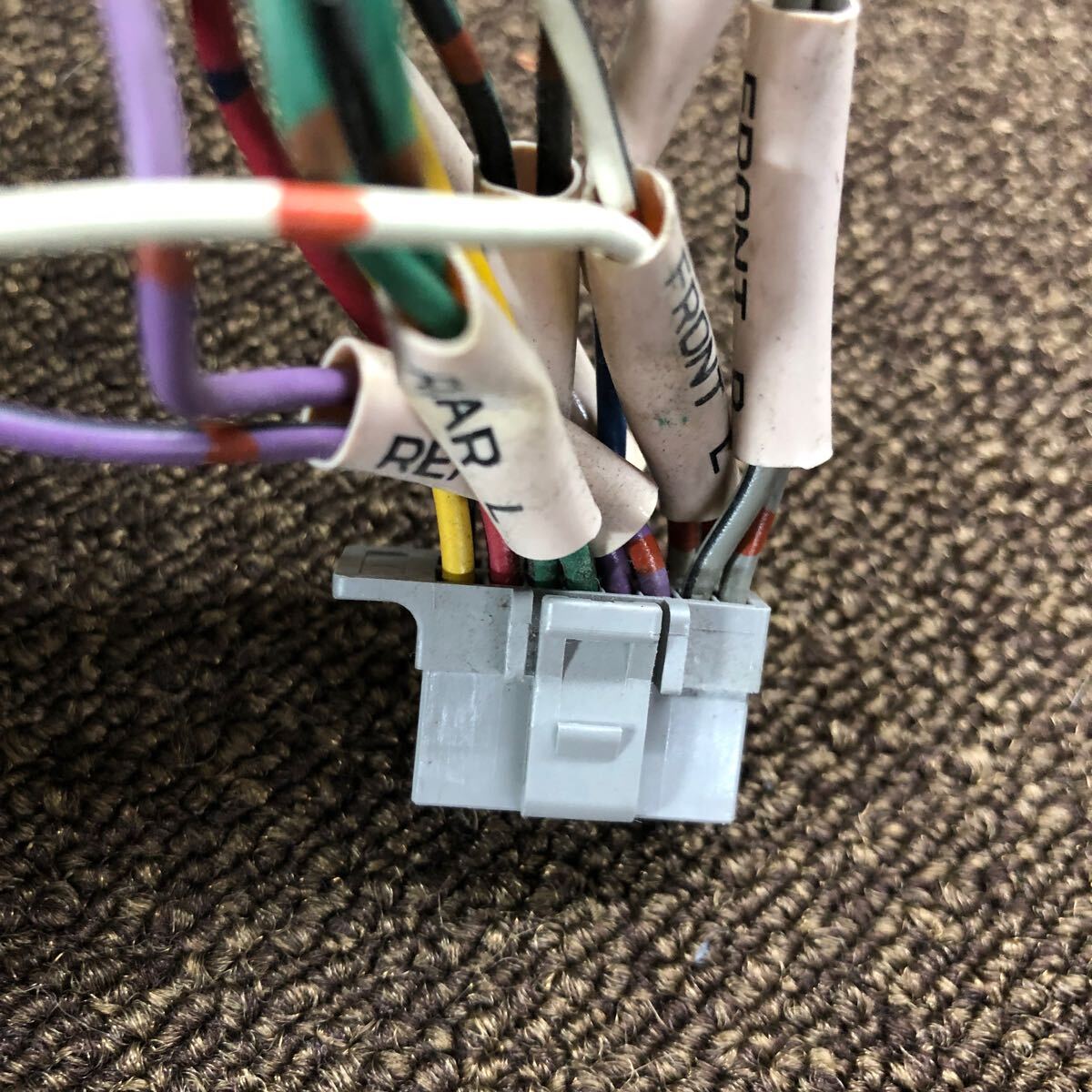 Yahoo!オークション - AV1-203 激安 カーナビ Panasonic Strada CN-HW8...