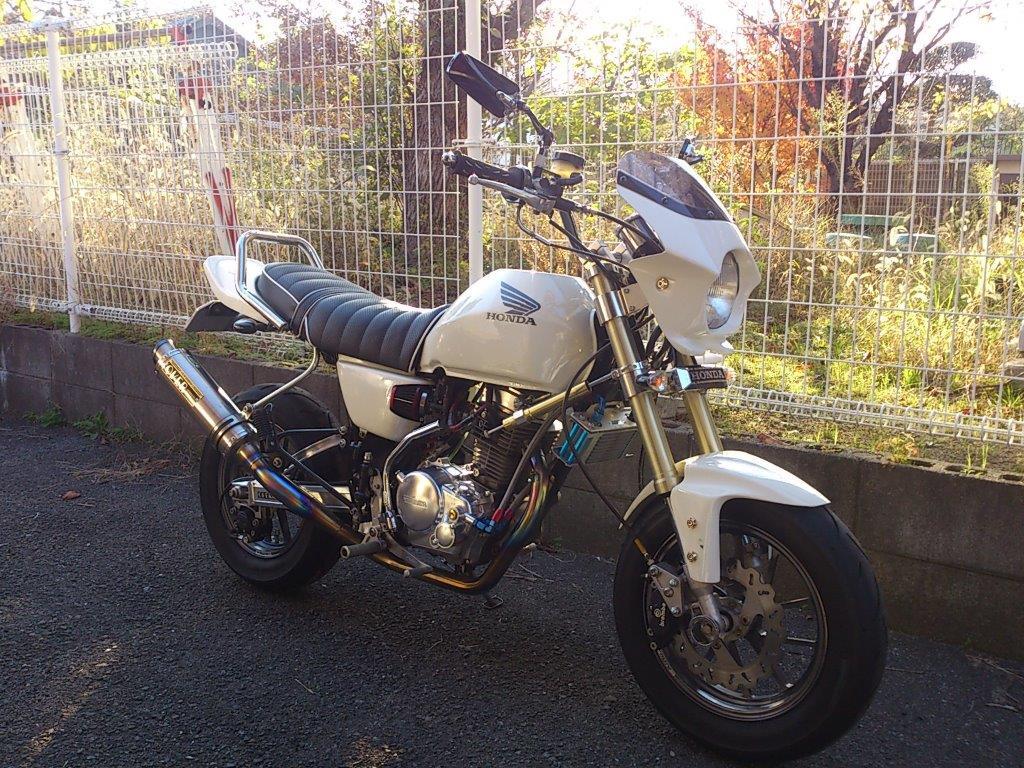 Yahoo!オークション - フロントフェンダー 黒ゲル FRP KSR 50 80 倒立...