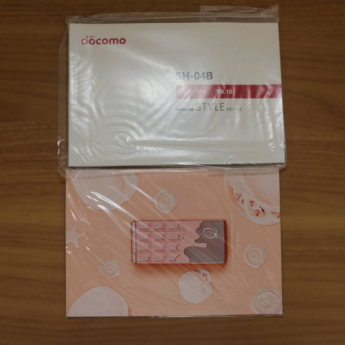 Yahoo!オークション - R7S0109 docomo STYLE series SH-04B ガラケー Q...