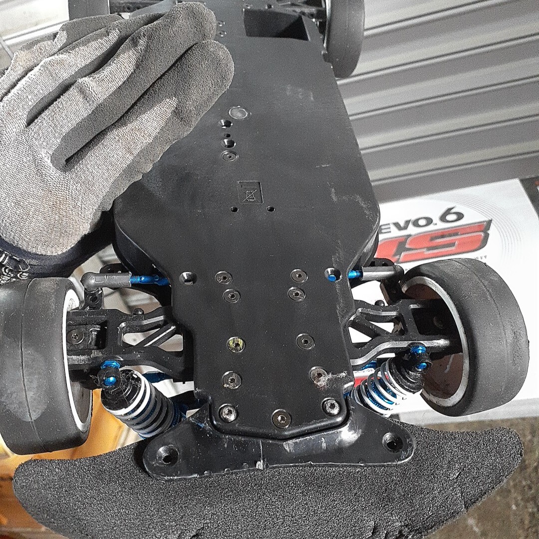 Yahoo!オークション - タミヤ TAMIYA TB EVO.6 シャーシ 中古品