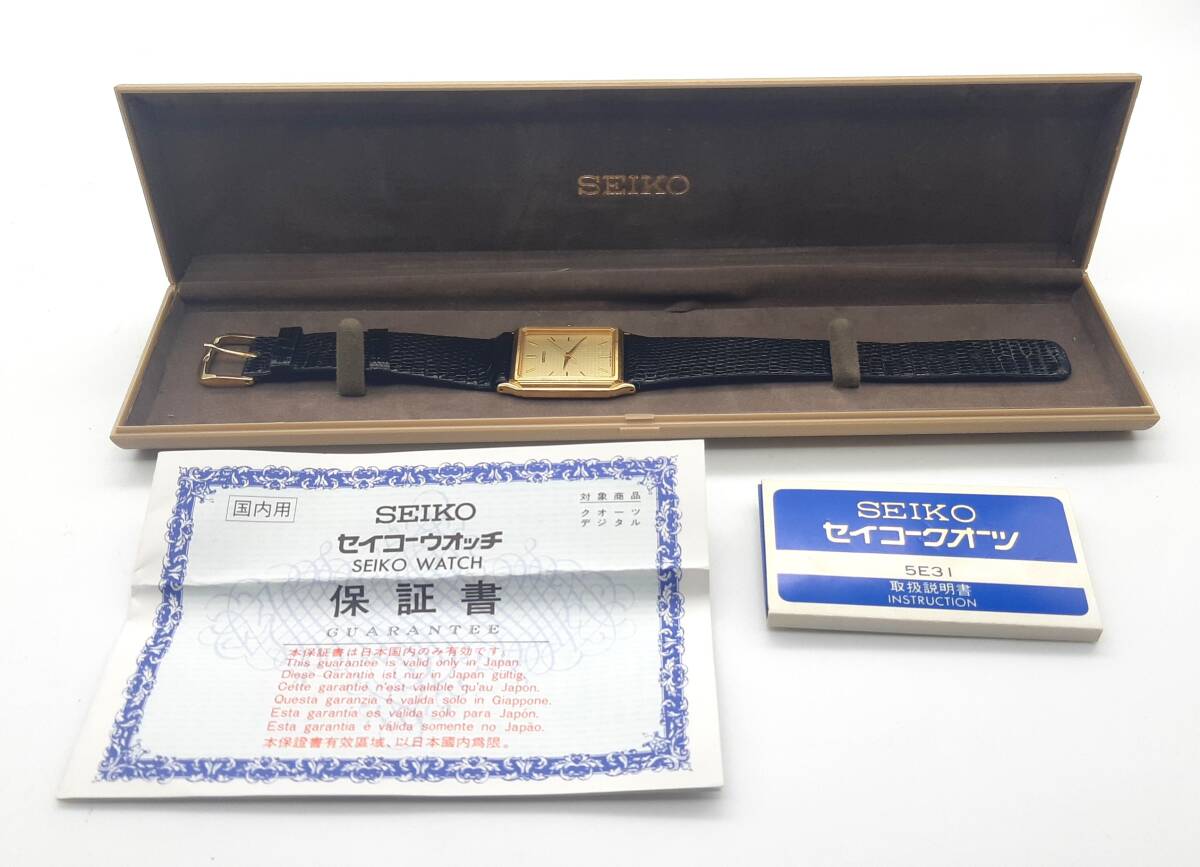 Yahoo!オークション - SEIKO セイコー クォーツ 3針 5E31-5A10 ケース...
