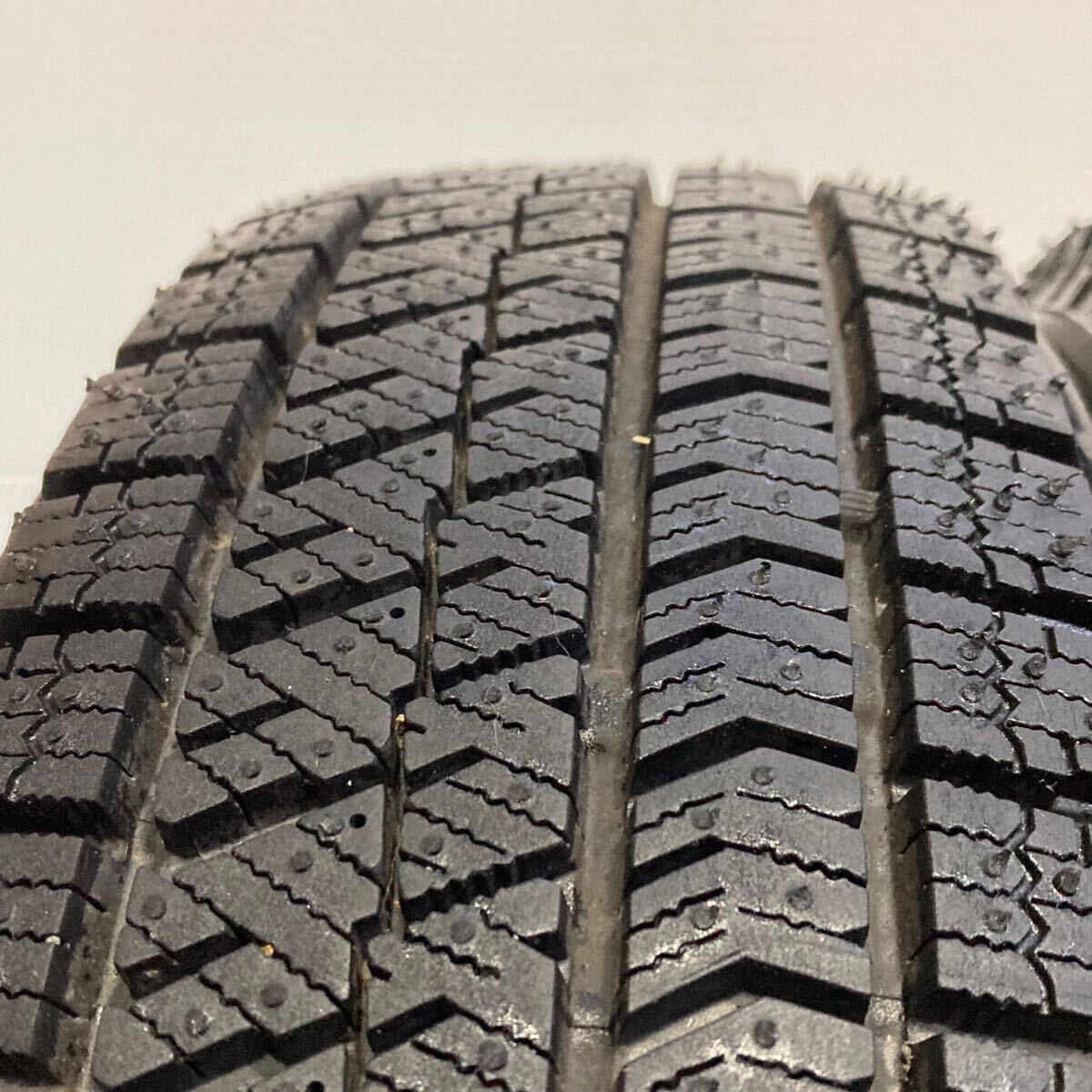 Yahoo!オークション - AG635-51 送料無料 155/65R14 軽自動車に 超溝ス...