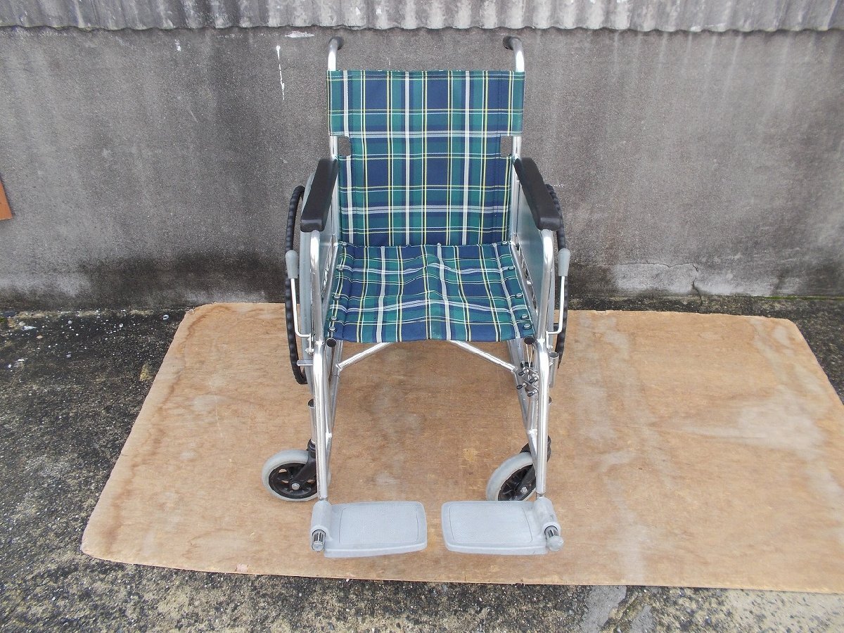 TS-25-0120-04 カワムラ自走式車椅子 KA102-40(介助用)｜売買されたオークション情報、yahooの商品情報をアーカイブ公開 - オークファン（aucfan.com）