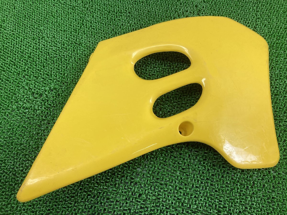 Yahoo!オークション - RM125 RM250 シュラウド 右 黄 28E スズキ 純正 ...