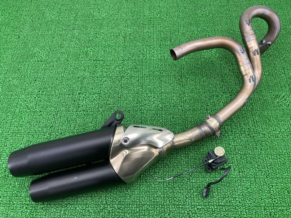 Yahoo!オークション - モンスター1200S マフラー 573.2.124.1AA ドゥカ...