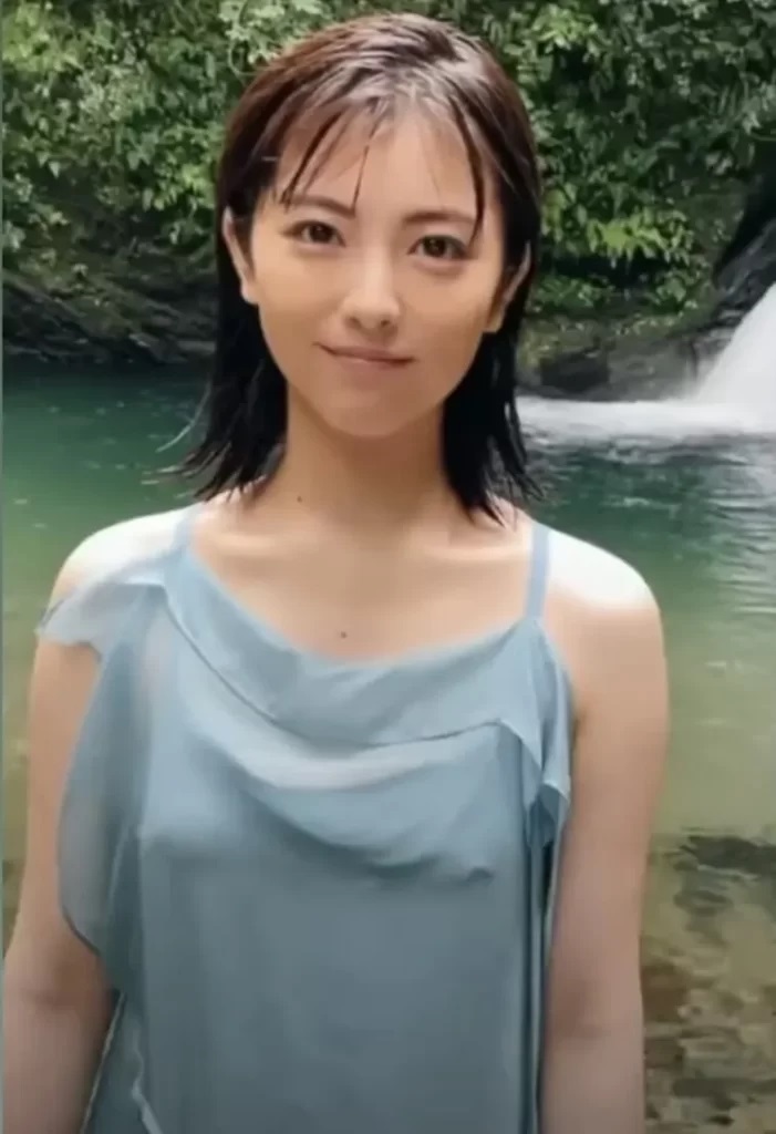 日本代購代標第一品牌【樂淘letao】－A4両面ラミネート加工ポスター/浜辺美波/tkbポチ/透け透け/切り抜き 完全防水 限定1枚 平成 アイドル 美少女 清楚 女優